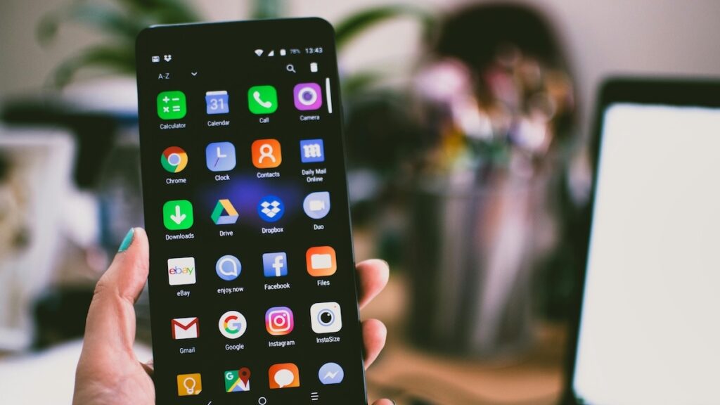 Mengenal Istilah Teknologi Layar Smartphone: Jenis Layar, Refresh Rate ...